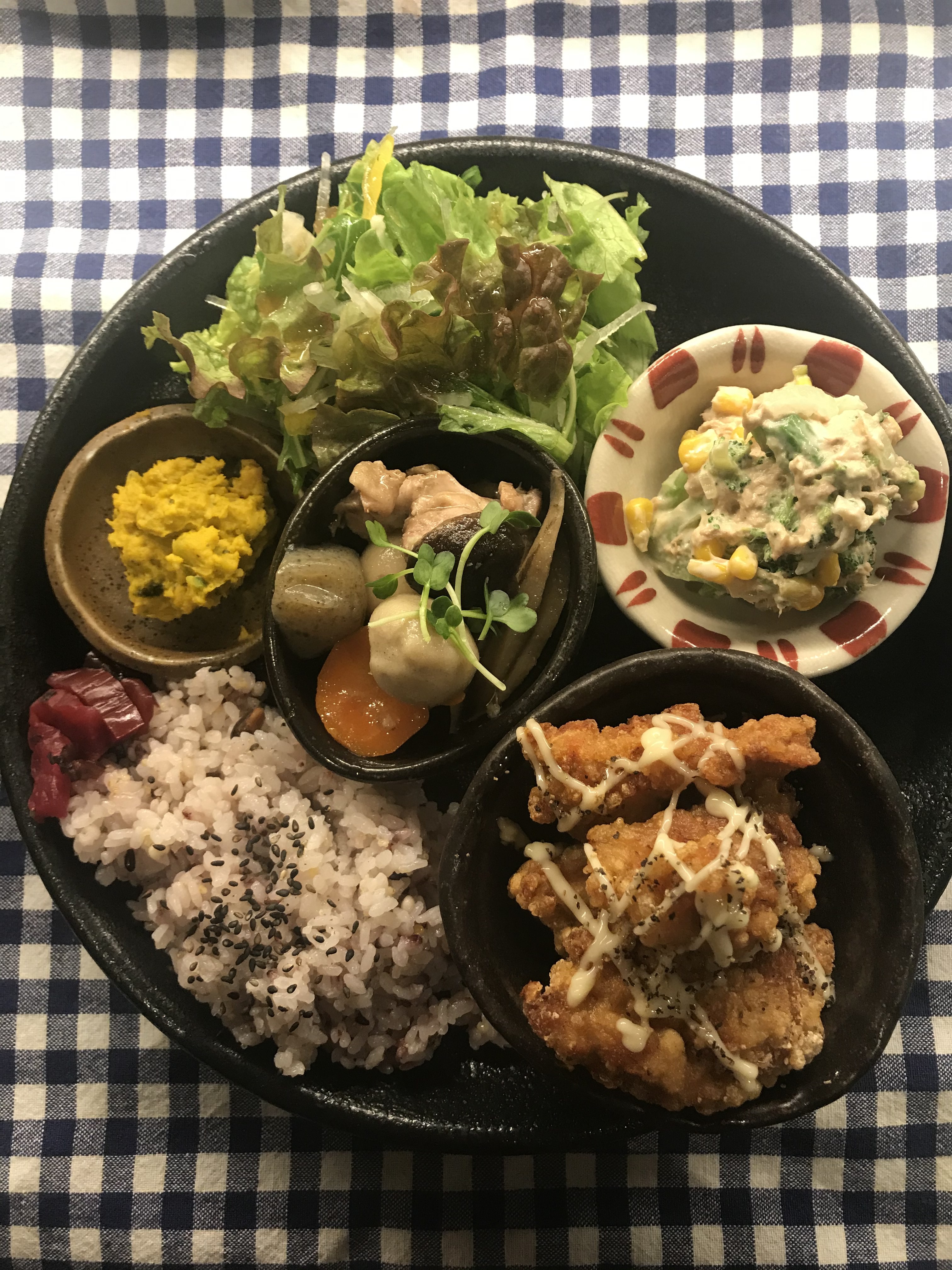 cafe glue(カフェグルー) 長居でカフェ 美味しいケーキと手作りランチをご用意してお待ちしております。