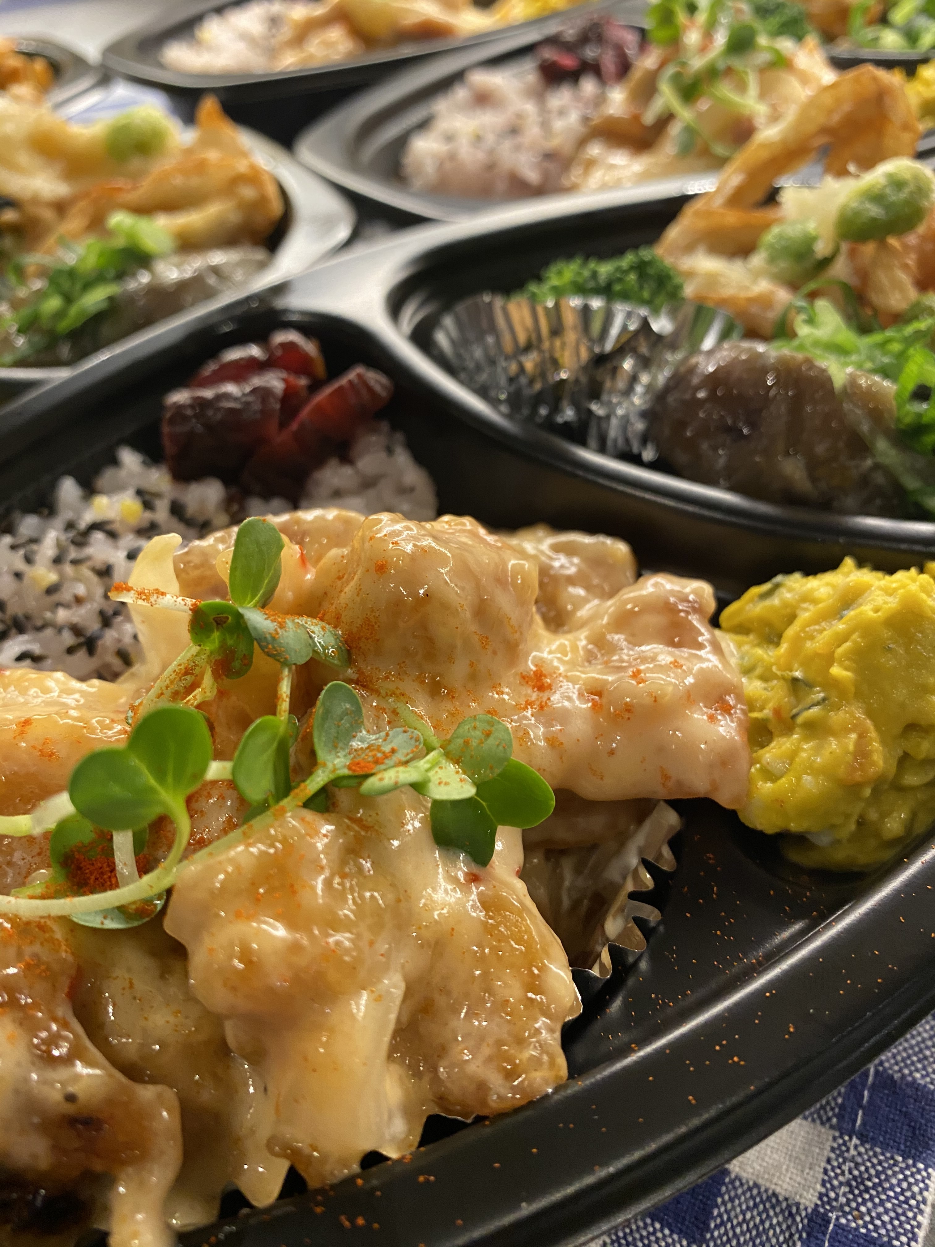 cafe glue(カフェグルー) 長居でカフェ 美味しいケーキと手作りランチをご用意してお待ちしております。