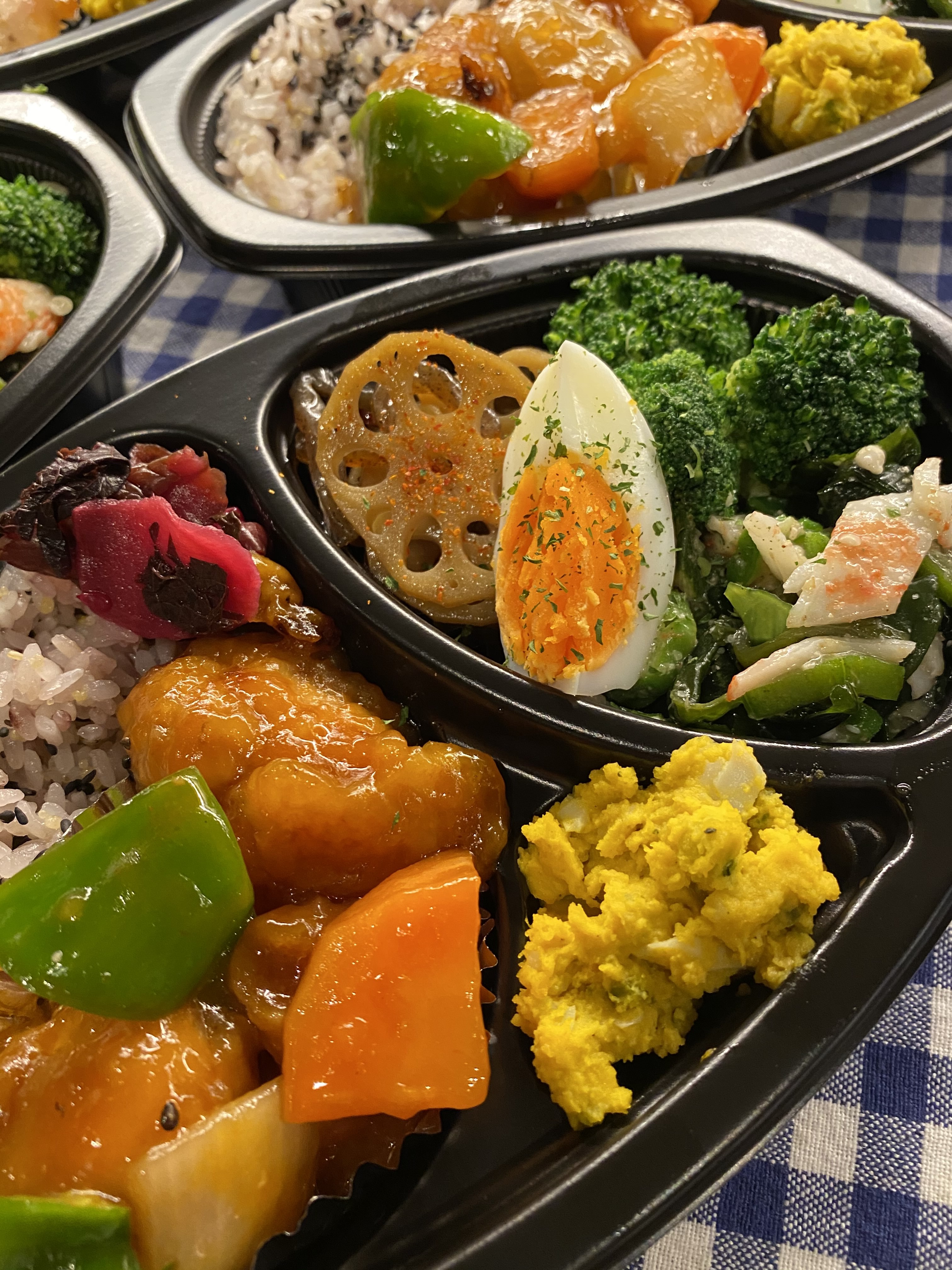 cafe glue(カフェグルー) 長居でカフェ 美味しいケーキと手作りランチをご用意してお待ちしております。